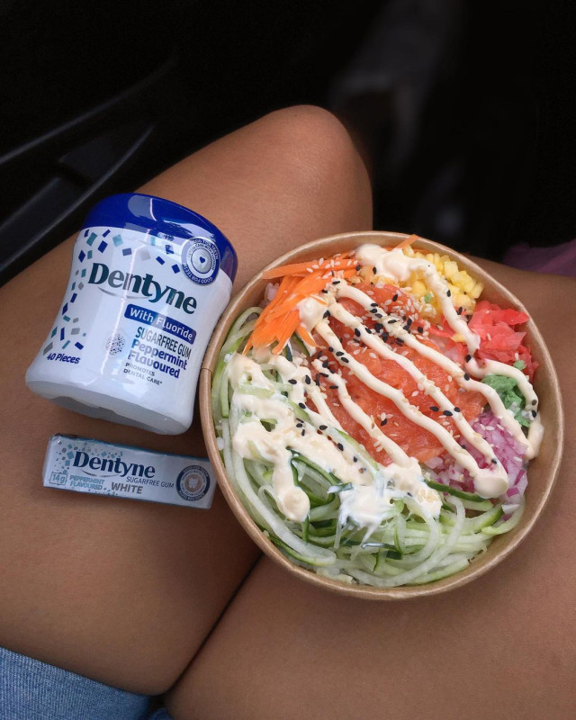 Dentyne - DENTYNE WHITENING STICK Review - Brand Advisor - Chewing Gum ...